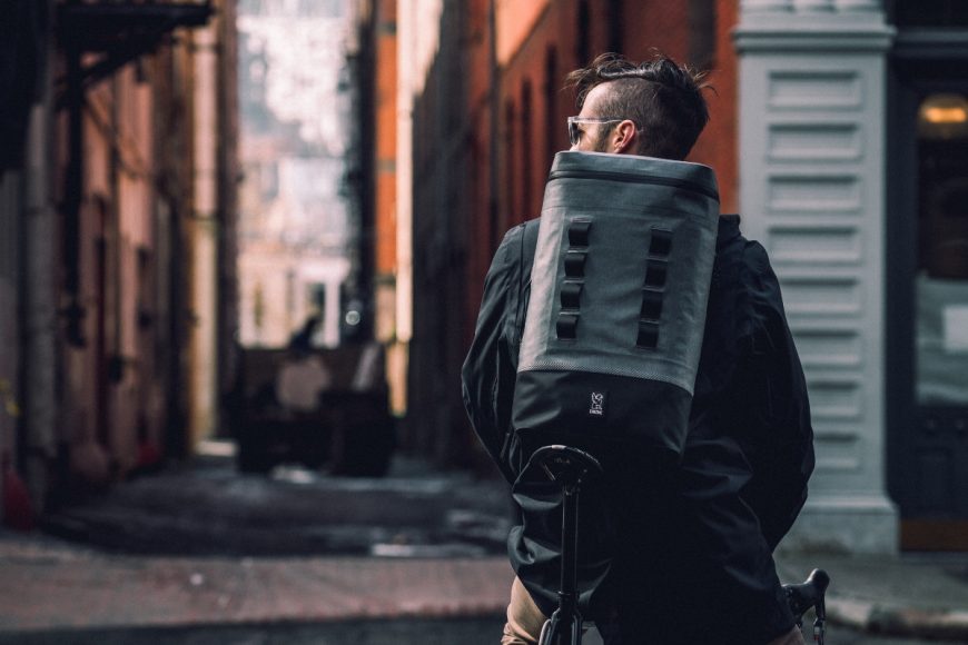 Chrome Industries Backpack im Kanister-Look - Outdoor Elements Blog
